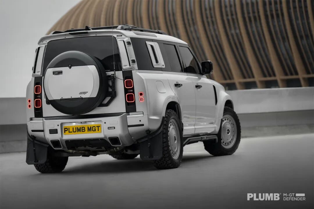 PLUMB "M-GT" Series Rear Surround For Land Rover Defender 90/110/130 – Plumb 4x4